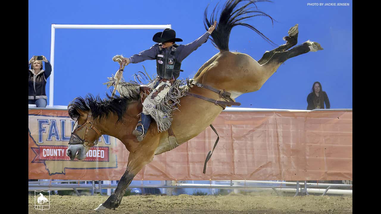 Sage Newman Takes Home Fallon County Xtreme Broncs Title - News